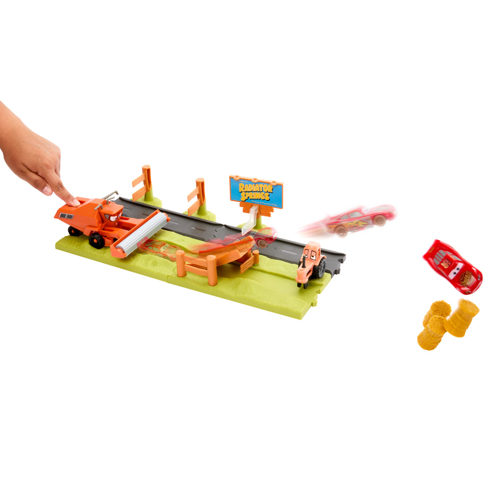 Disney and Pixar Cars Frank Escape & Stunt Race Playset with Lightning ...